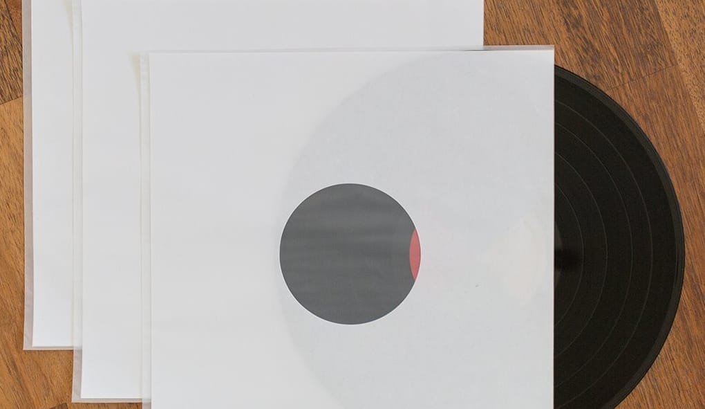 Din vinylbutik på nettet - Nye og brugte LP plader | Vinylpladen.dk